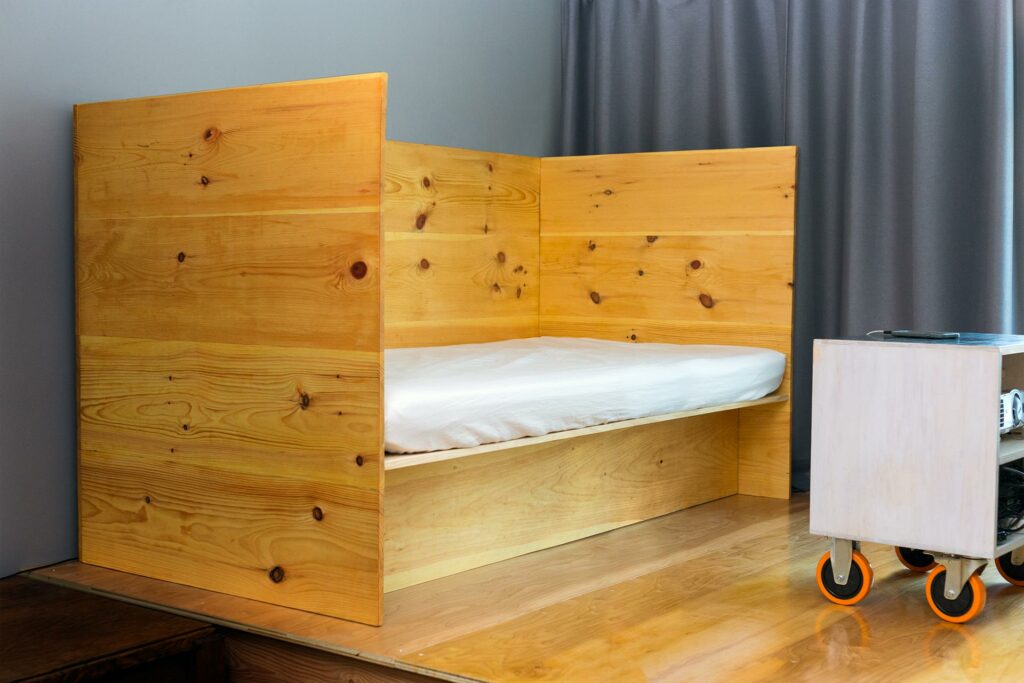 Donald Judd Inspired Daybed – Godman.
